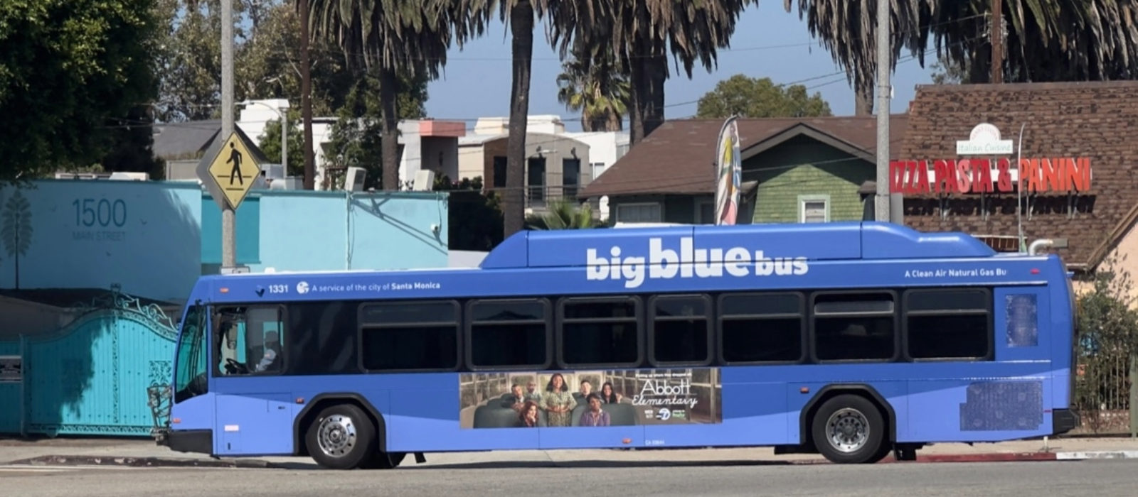 Complete Guide To Bus Companies In Los Angeles Private Vs Public Explained complete-guide-to-bus-companies-in-los-angeles-private-vs-public-explained
